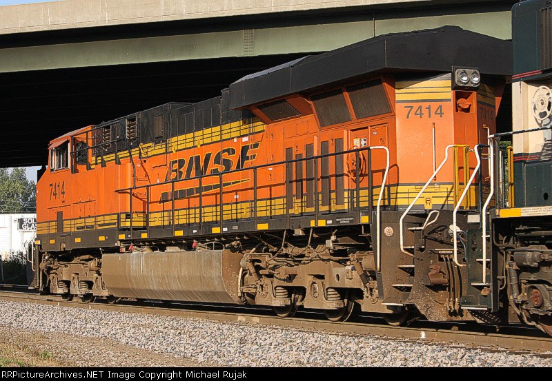 BNSF 7414